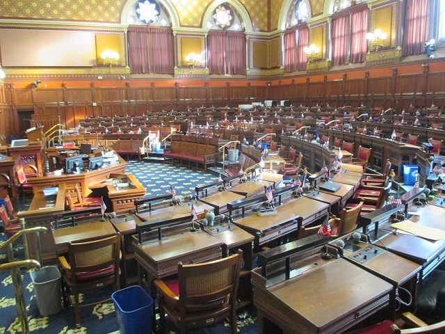 Connecticut State Capitol, Hartford - The Constitution State