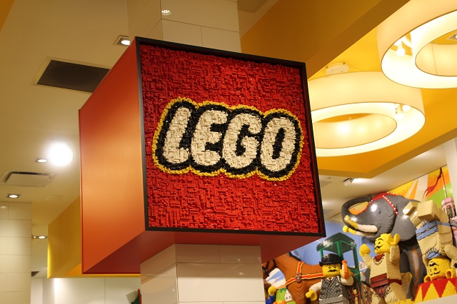 Lego Store in New York, NY - Only the Best is Good Enough
